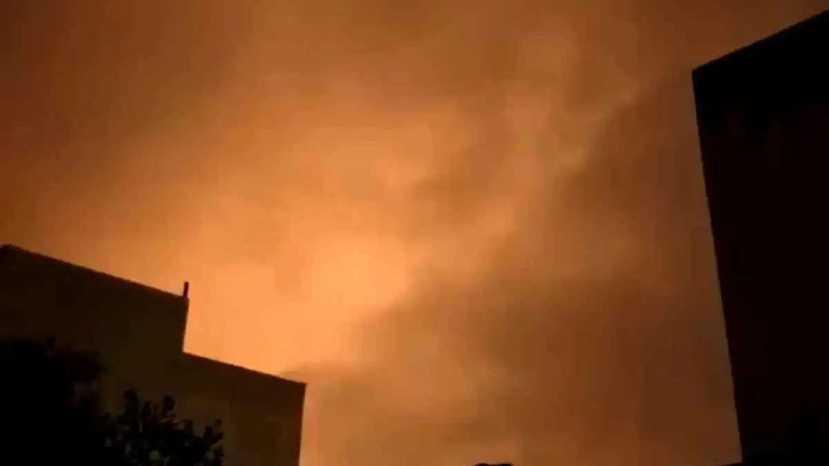 Explosiones en Bandar Abbas activan defensas aéreas iraníes · Daily Beirut