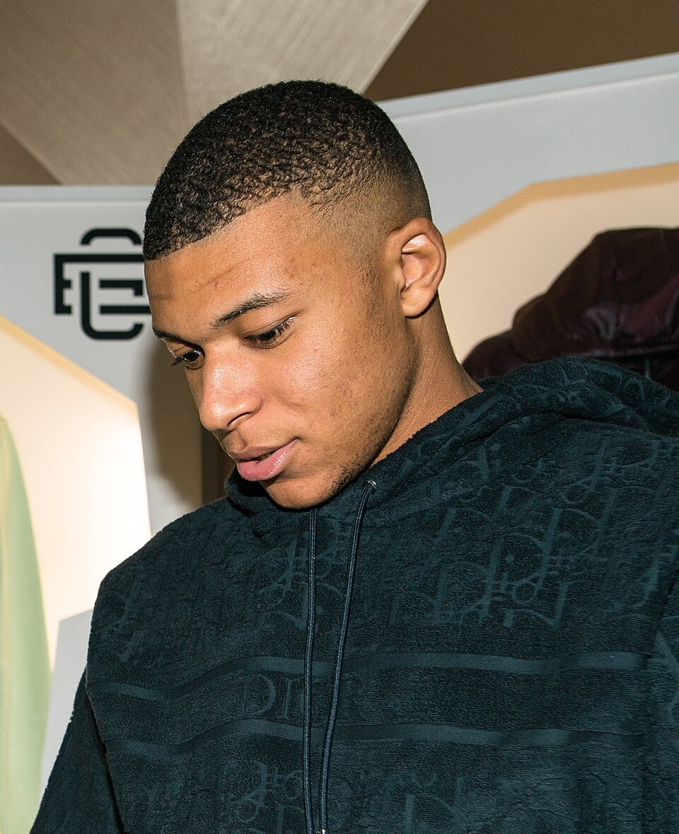 Mbappe Exit Petition Breaks Guinness World Record · Daily Beirut