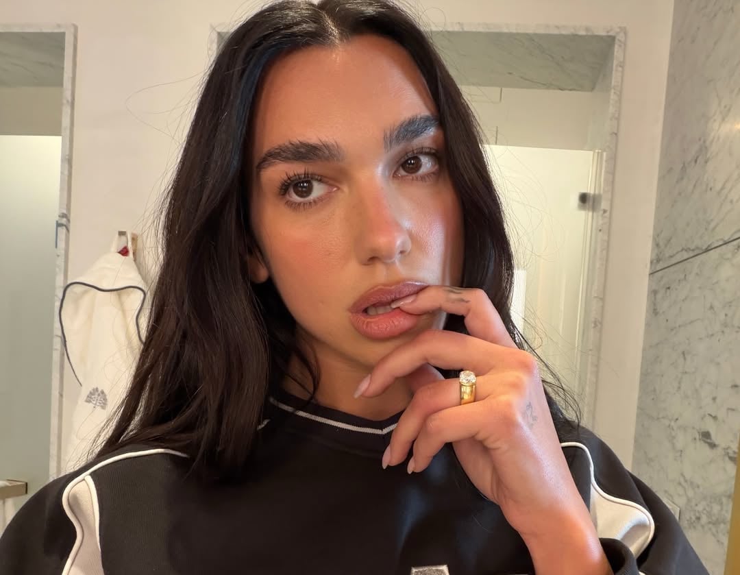Callum Turner Back Scratches: Honeymoon with Dua Lipa · Daily Beirut